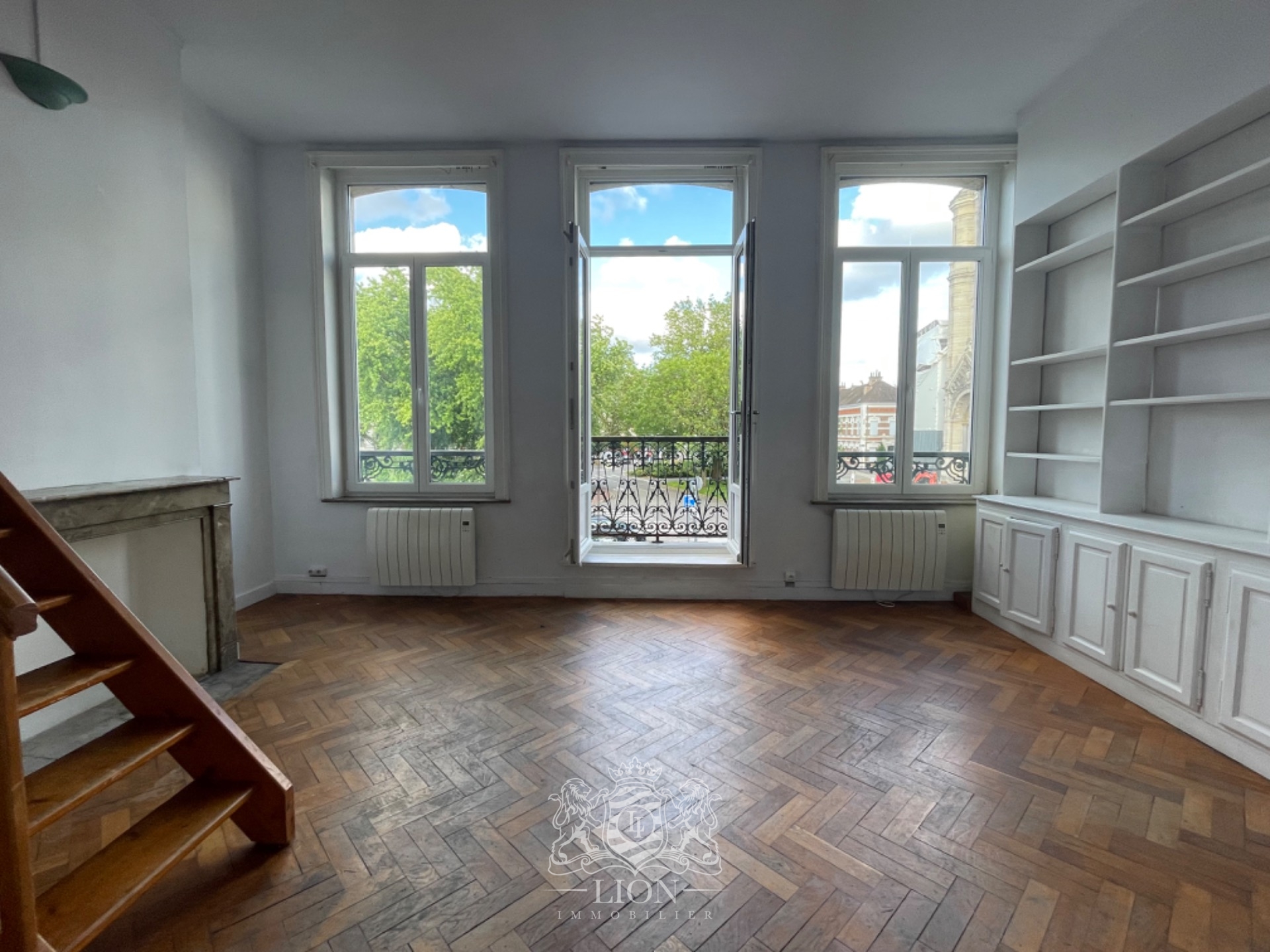 Vente Appartement, Studio Place Philippe Lebon - Le Lion Immobilier